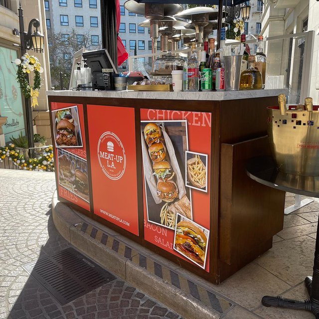 208 Rodeo | Beverly Hills Restaurant | Rodeo Drive