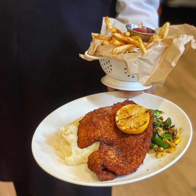 208 Rodeo | Beverly Hills Restaurant | Rodeo Drive