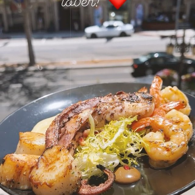 208 Rodeo | Beverly Hills Restaurant | Rodeo Drive