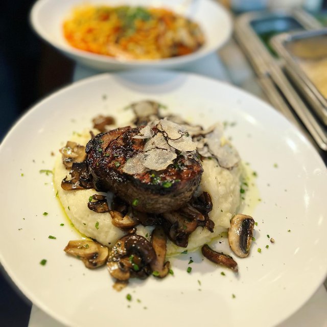 208 Rodeo | Beverly Hills Restaurant | Rodeo Drive