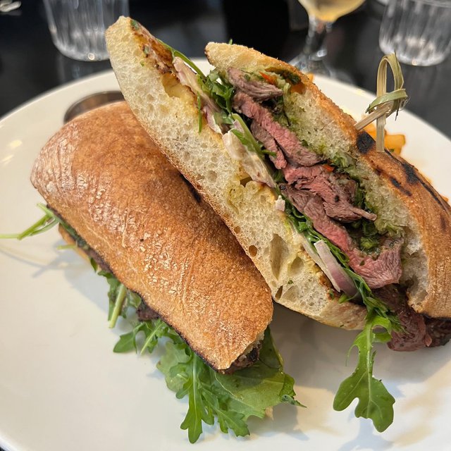 208 Rodeo | Beverly Hills Restaurant | Rodeo Drive